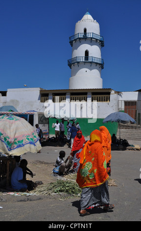 The Hamoudi Mosque and marketplace in Djibouti City, Djibouti Stock ...