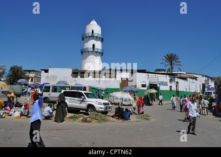 DJIBOUTI , Djibouti city, minaret of Hamoudi Mosque in old town ...