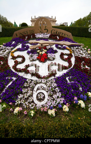 Flower Clock at Stadtpark, Vienna, Austria Stock Photo - Alamy