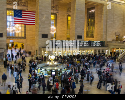 Clock on the Main Concourse of Grand Central Terminal (Grand Central ...