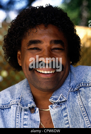 GEORGE McCRAE US singer in 1974 Stock Photo - Alamy