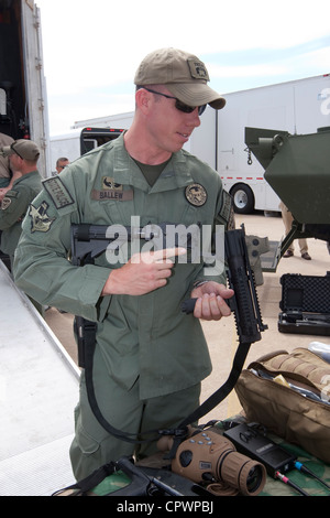 white male Texas department of public safety Ranger division SWAT team ...