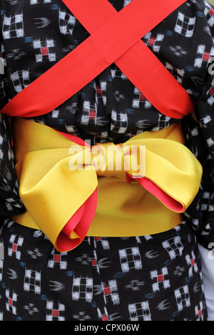 Obi red kimono belt with gold silver flower motifs on cracked ice and ...