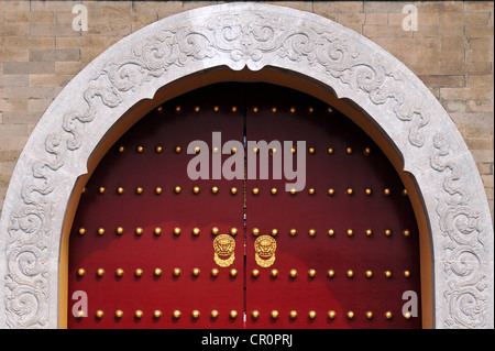 Traditional Chinese Doors In The Palace Museum (Forbidden City) Located ...