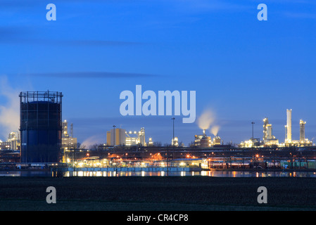 Ludwigshafen, Germany, BASF The Chemical Company on the Rhine Stock ...
