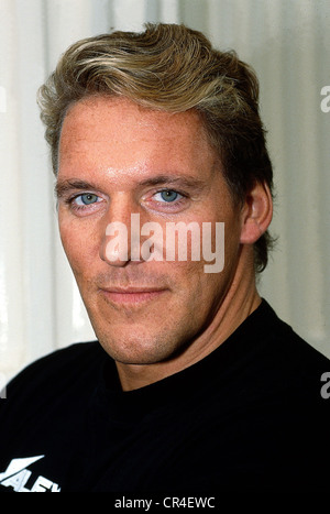 Moeller, Ralf, * 12.1.1959, German bodybuilder, actor, half length ...