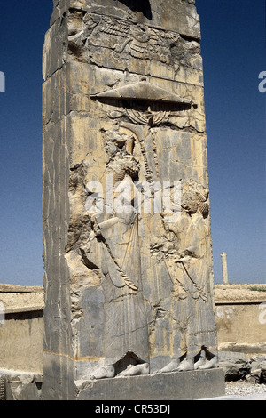 Relief of king Xerxes, Persepolis, Iran Stock Photo - Alamy
