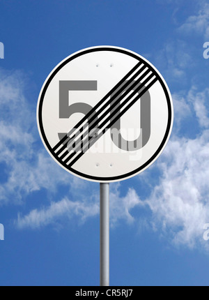 Speed limit sign 50 km/h Stock Photo - Alamy