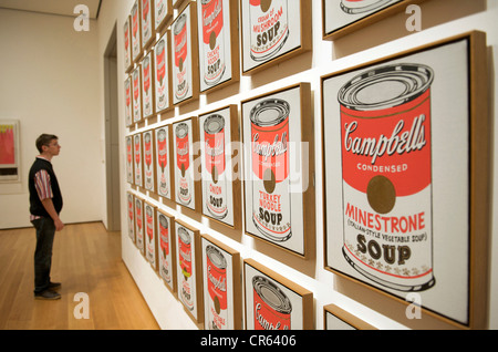 Campbell's Soup Cans (1962) by Andy Warhol in Museum of Modern Art ...