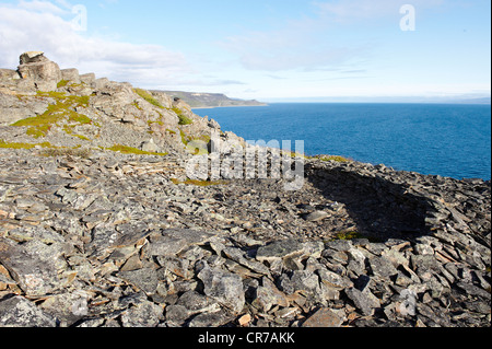 Norway, Finnmark County, Varanger peninsula, Berlevag, Winter, polar ...