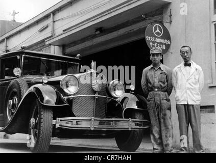 Car of Emperor of Japan Hirohito, Mercedes-Benz 770 Grand Mercedes ...