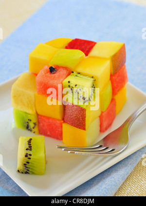 cube fruits salad Stock Photo - Alamy