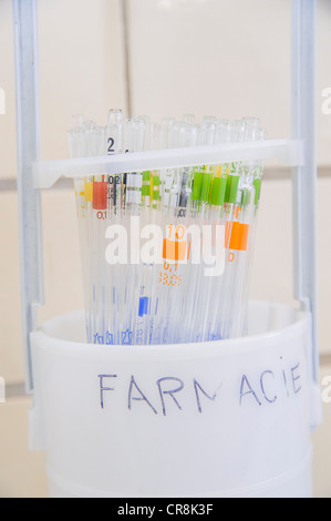 pyrex glass test tubes Stock Photo - Alamy