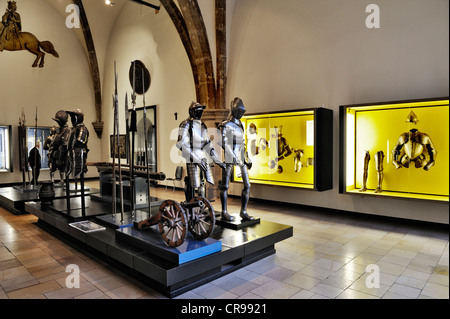 Hall with medieval armour, full plate armour from southern Germany ...