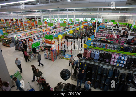 ASDA Store Opening in Bury St Edmunds, Suffolk Stock Photo - Alamy