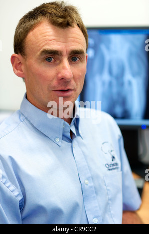 Dr Shane Morrison of Christchurch Veterinary Clinic which is using Agfa ...