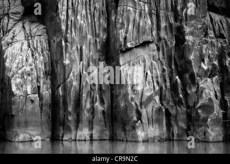 Black Schist Grand Canyon Vishnu Basement Rocks Stock Photo - Alamy
