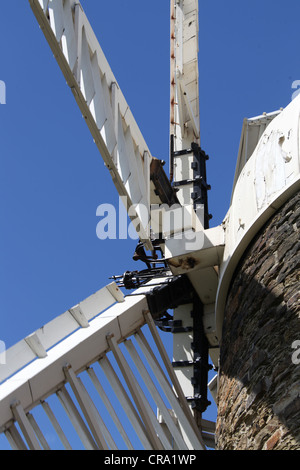 Heage Windmill, Heage, Derbyshire, the only working stone 6 sail ...