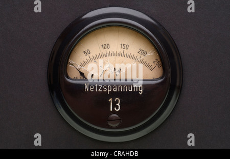 Old broken voltmeter or voltage meter Stock Photo - Alamy