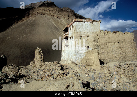 Palace of Zangla, Zanskar Valley, Zanskar, Ladakh, Jammu and Kashmir ...