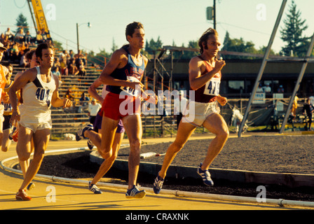 Jim Ryun competing in the 1500m at the 1972 US Olympic Track and Field ...