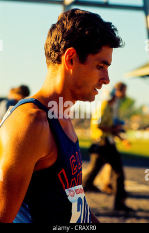 Jim Ryun competing in the 1500m at the 1972 US Olympic Track and Field ...