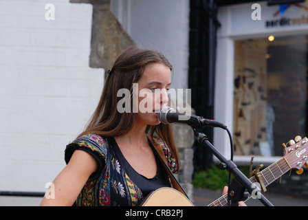 Olivia Fern, singer songwriter Stock Photo - Alamy