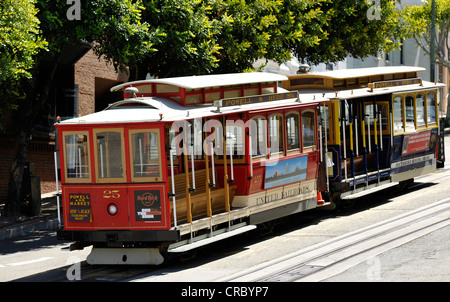 Cable car, cable tramway, Powell Street and Market Street, San ...