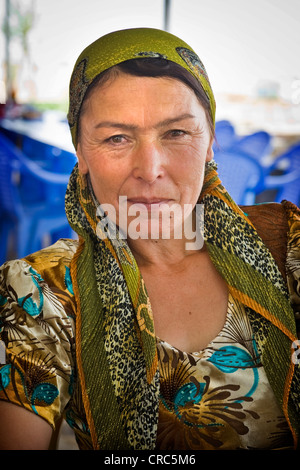 Uzbekistan, Surrounding of Khiva, woman portrait Stock Photo - Alamy