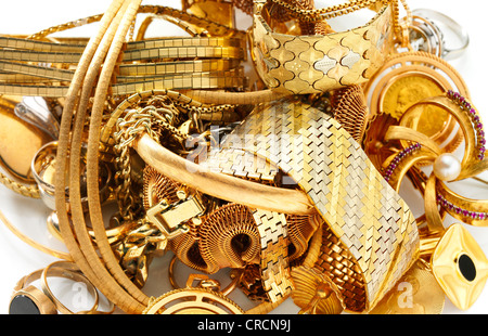 Pile of old gold jewelry Stock Photo - Alamy