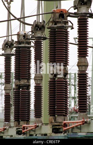 Insulators in gas turbine power plant Ahrensfelde VEAG (United Energy ...