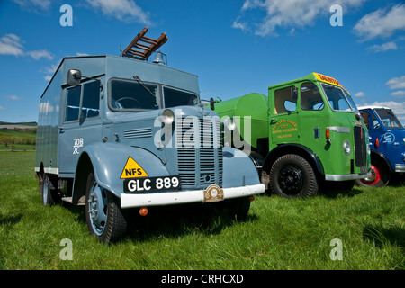 National Fire Service, NFS, World War 2 uniform and gas mask Stock ...
