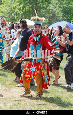 First Nations dancer in traditional dress, at a pow wow ceremony ...
