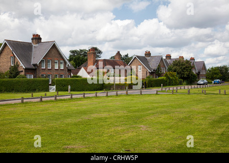 Cottages on Tilt Rd in Cobham - Surrey - UK Stock Photo - Alamy