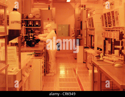 Clean room for microchip production at Infineon Stock Photo - Alamy