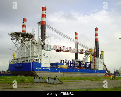 The Victoria Mathias is a heavy-lift jack-up vessel used for offshore ...