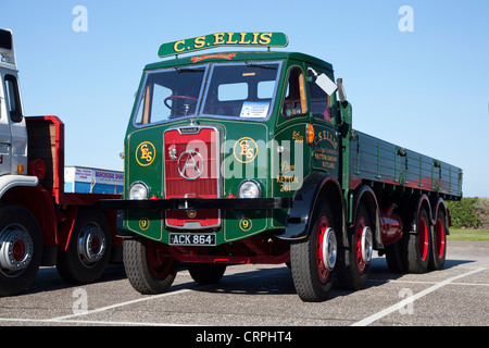 Classic Atkinson 8-wheeler truck on Hall Quay in Great Yarmouth Stock ...