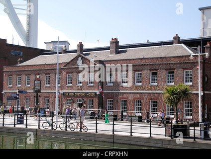 The Old Customs House at Gunwharf Quays Portsmouth now a Fuller's Pub ...