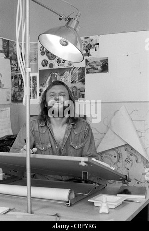 People in the Archigram Architects Office interior at 53 Endell Street ...