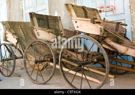 Pousse-pousse, Mahajanga, Madagascar Stock Photo - Alamy