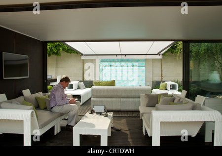 Design of urban farm rooftop garden at Funan Mall, Singapore Stock ...