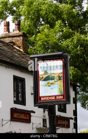 Country Side Inn Scene Stock Photo - Alamy