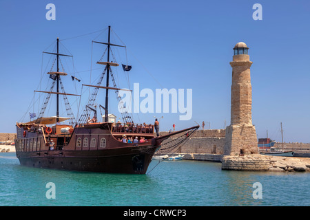 Lighthouse, Rethimno, Keta, Greece Stock Photo - Alamy