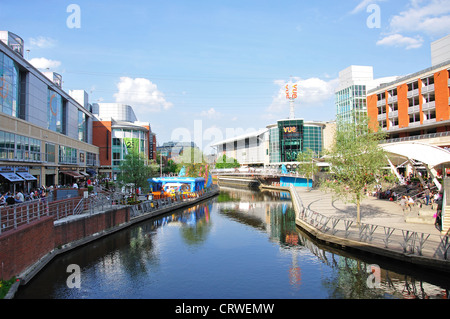 The Oracle Shopping Centre and River Kennet Stock Photo - Alamy
