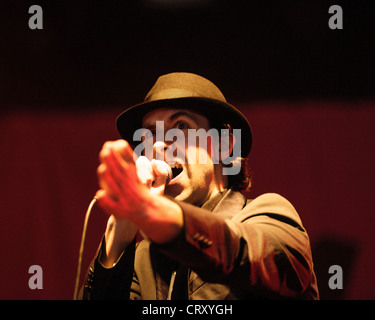 MAXIMO PARK plays Hop Farm Music Festival on 30/06/2012 at Hop Farm ...