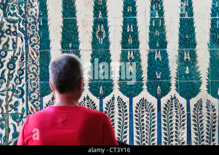 Ceramic handmade turkish tile of Topkapi Palace, from the 16th century ...