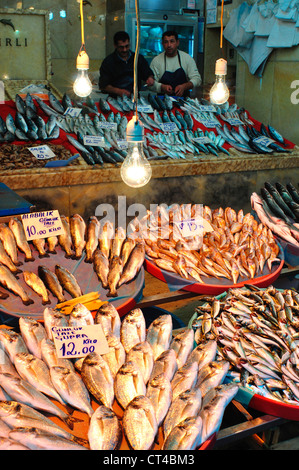 Istanbul, Turkey, A stand at fish market of uskudar (turkish, Üsküdar ...