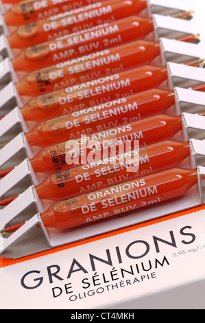 SELENIUM FOOD SUPPLEMENT Stock Photo - Alamy