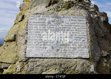 Memorial cairn on the Isle of Skye to Roderick MacLeod of Unish, killed ...