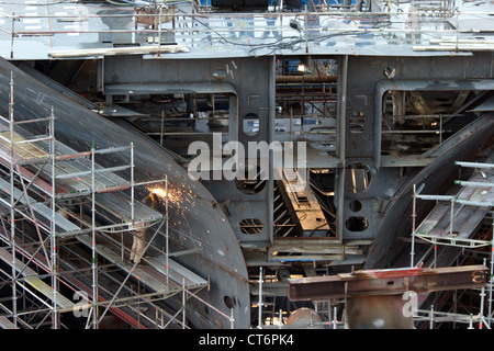 Shipbuilding at the Lindenau shipyard in Kiel Stock Photo - Alamy